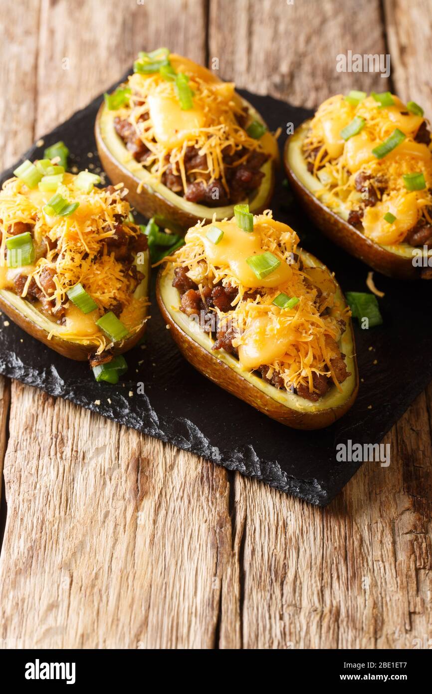 Half fat cheddar cheese hi-res stock photography and images - Alamy