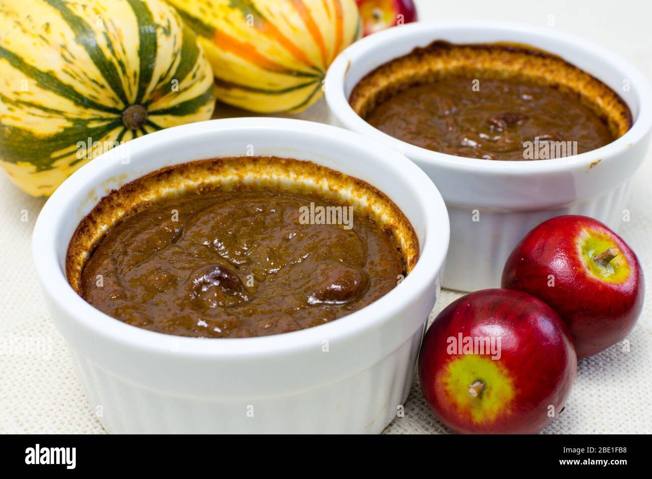 Two puddings hi-res stock photography and images - Alamy