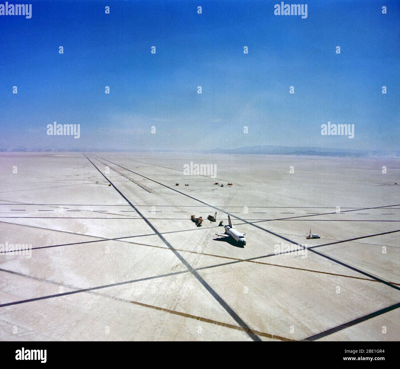 The orbiter Columbia sits on Rogers Drylake Runway 23 at NASA's Dryden ...