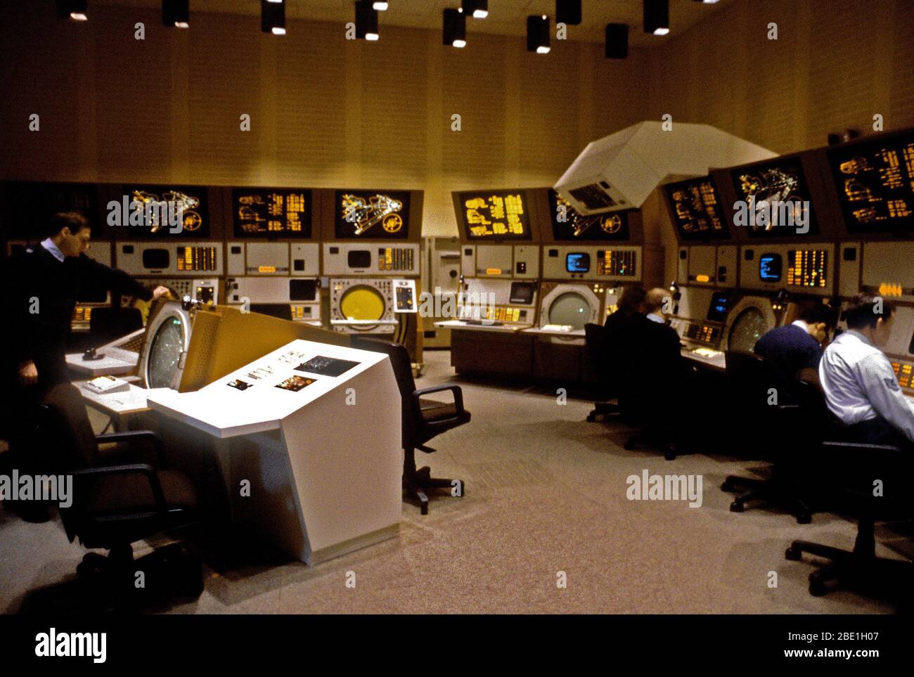 1980s radar hi-res stock photography and images - Alamy