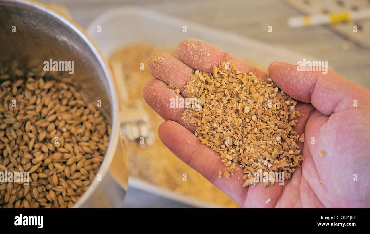 Dry ingredient crush hi-res stock photography and images - Alamy