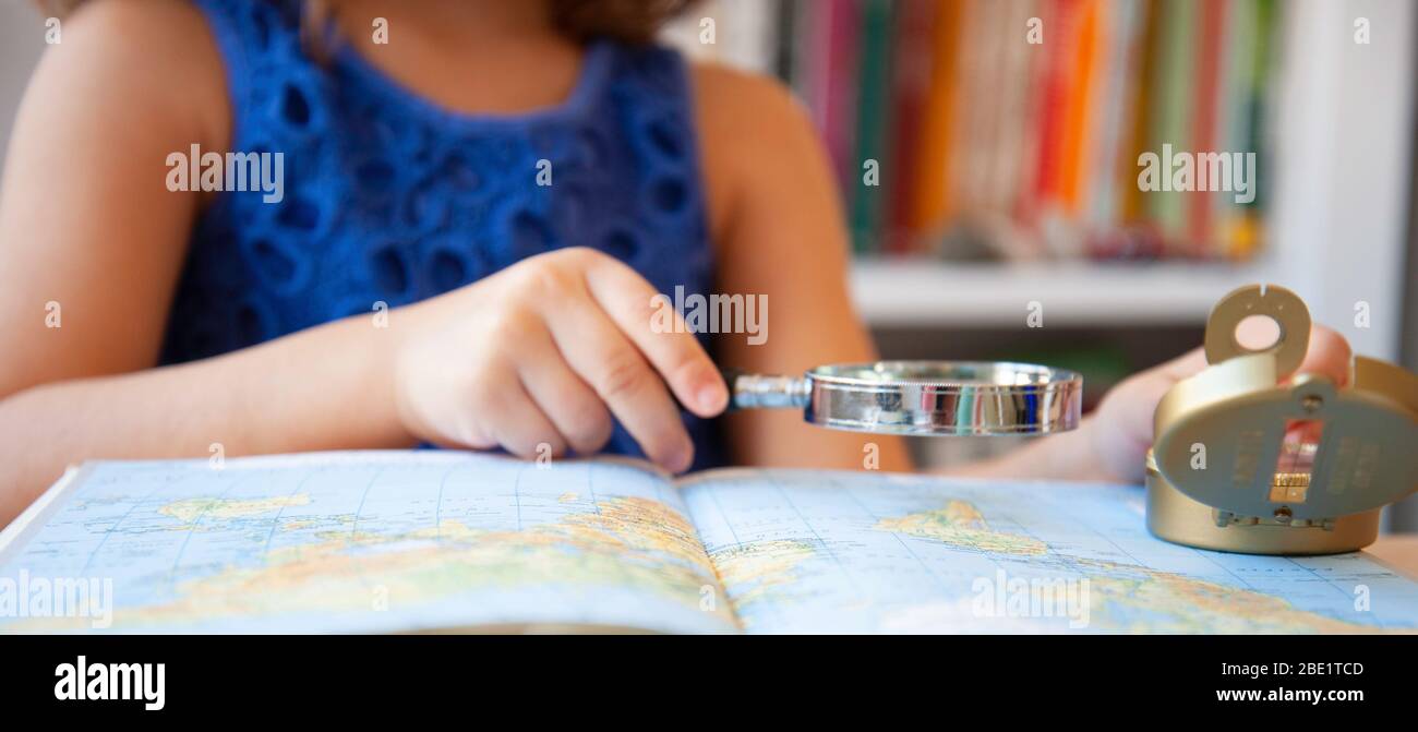Map maps magnifying glass hi-res stock photography and images - Alamy