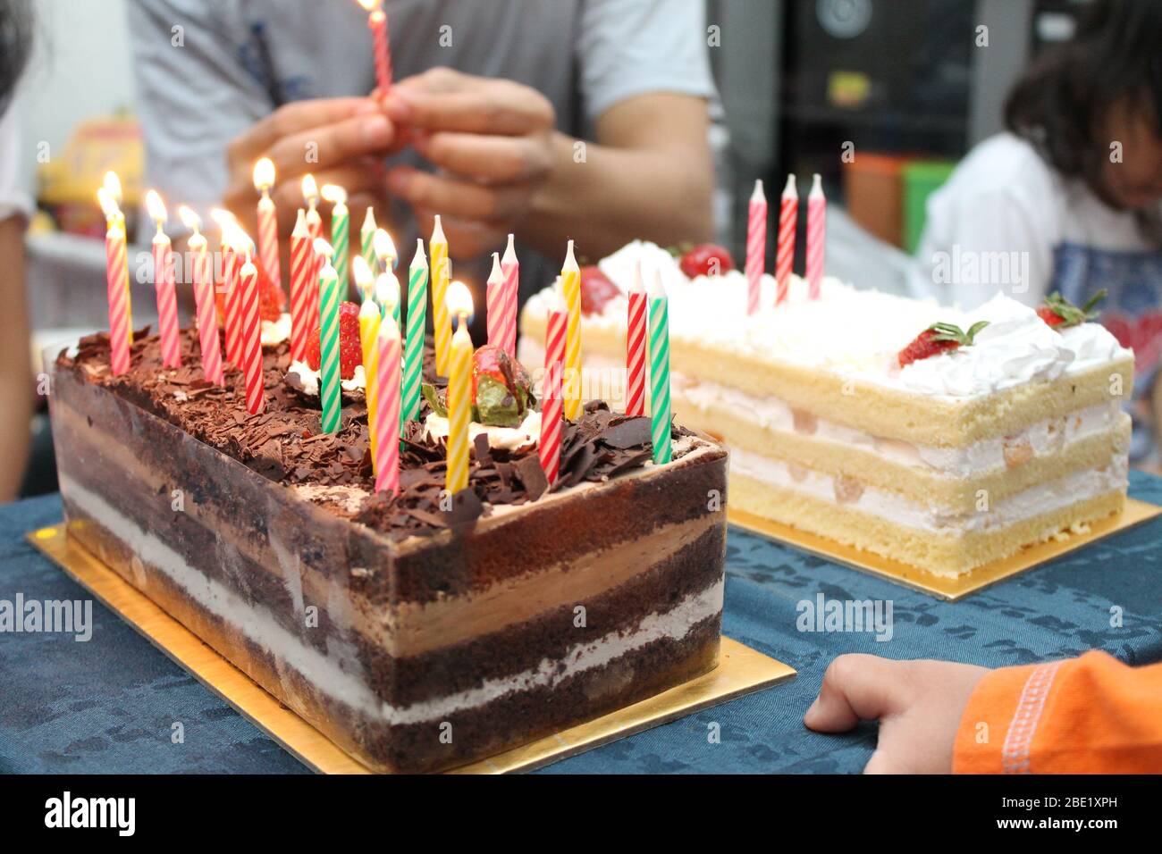 birthday cakes and candles Stock Photo - Alamy