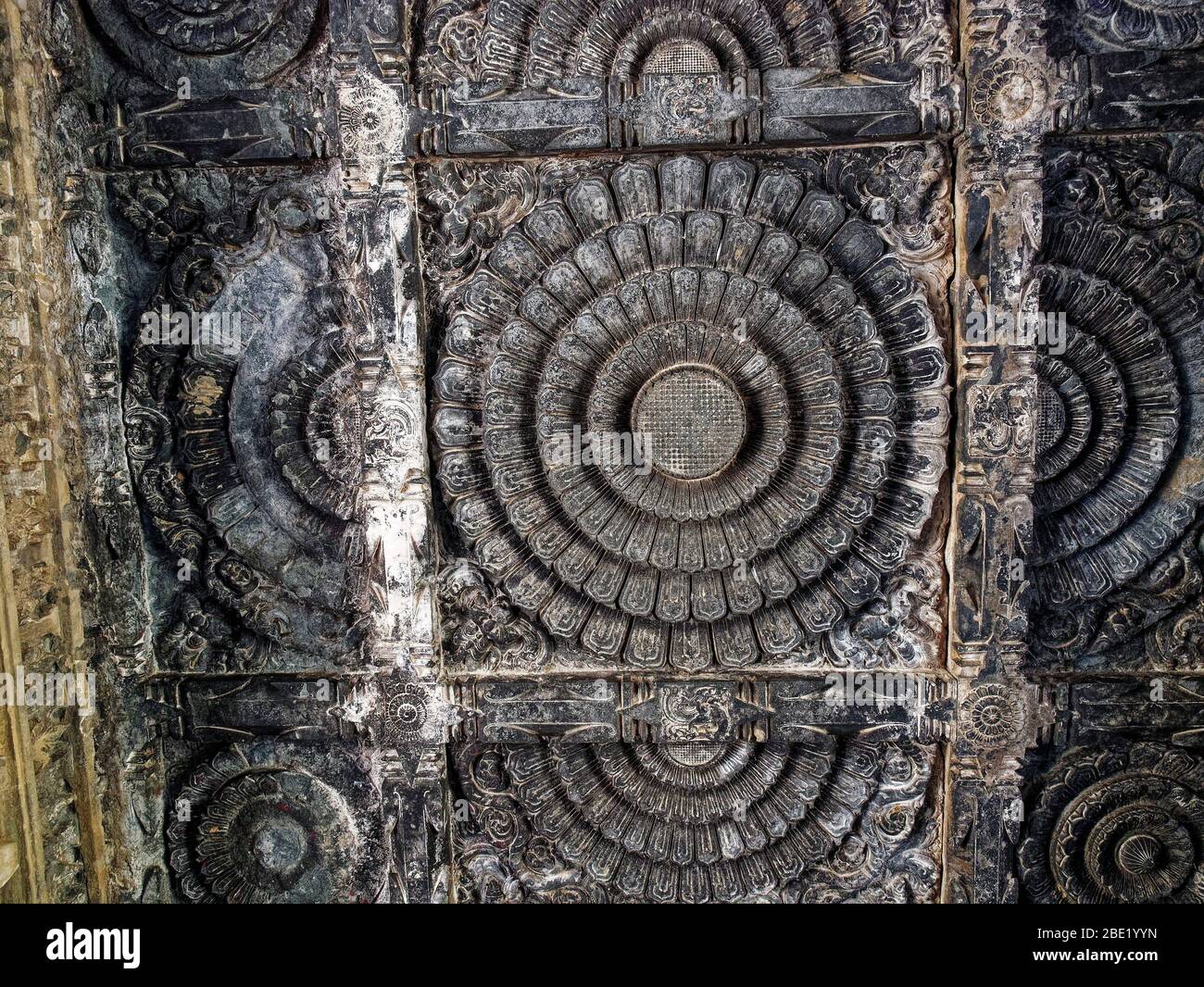 Symbolic ceiling hi-res stock photography and images - Alamy