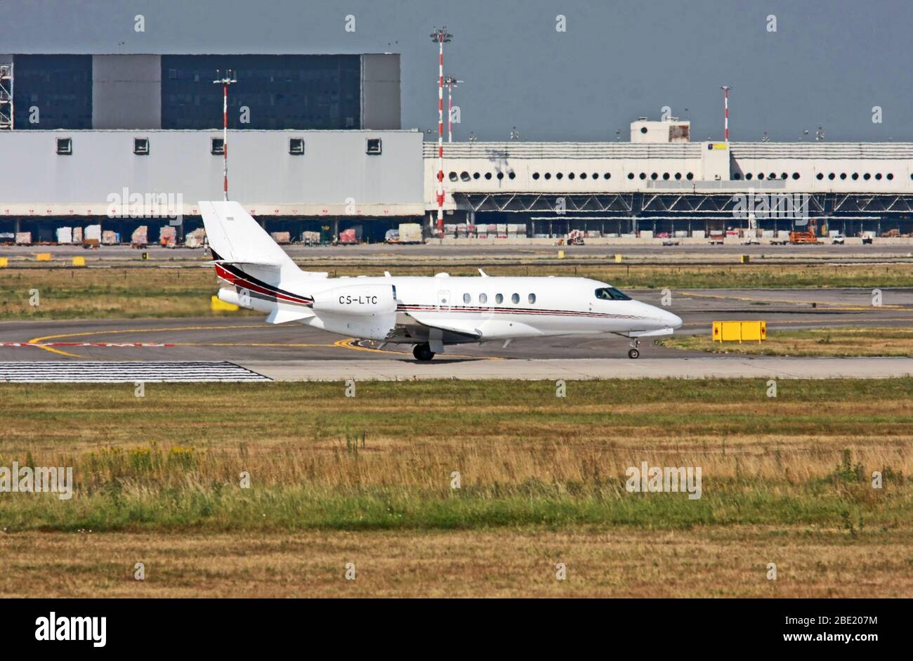 Cessna citation sovereign hi-res stock photography and images - Alamy