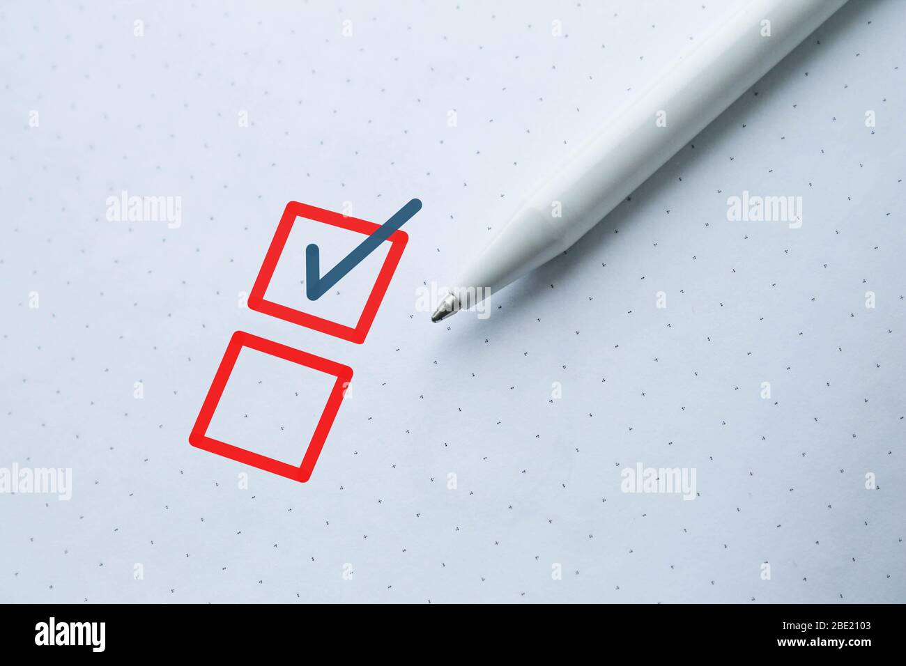 Yes and no, check box Stock Photo - Alamy