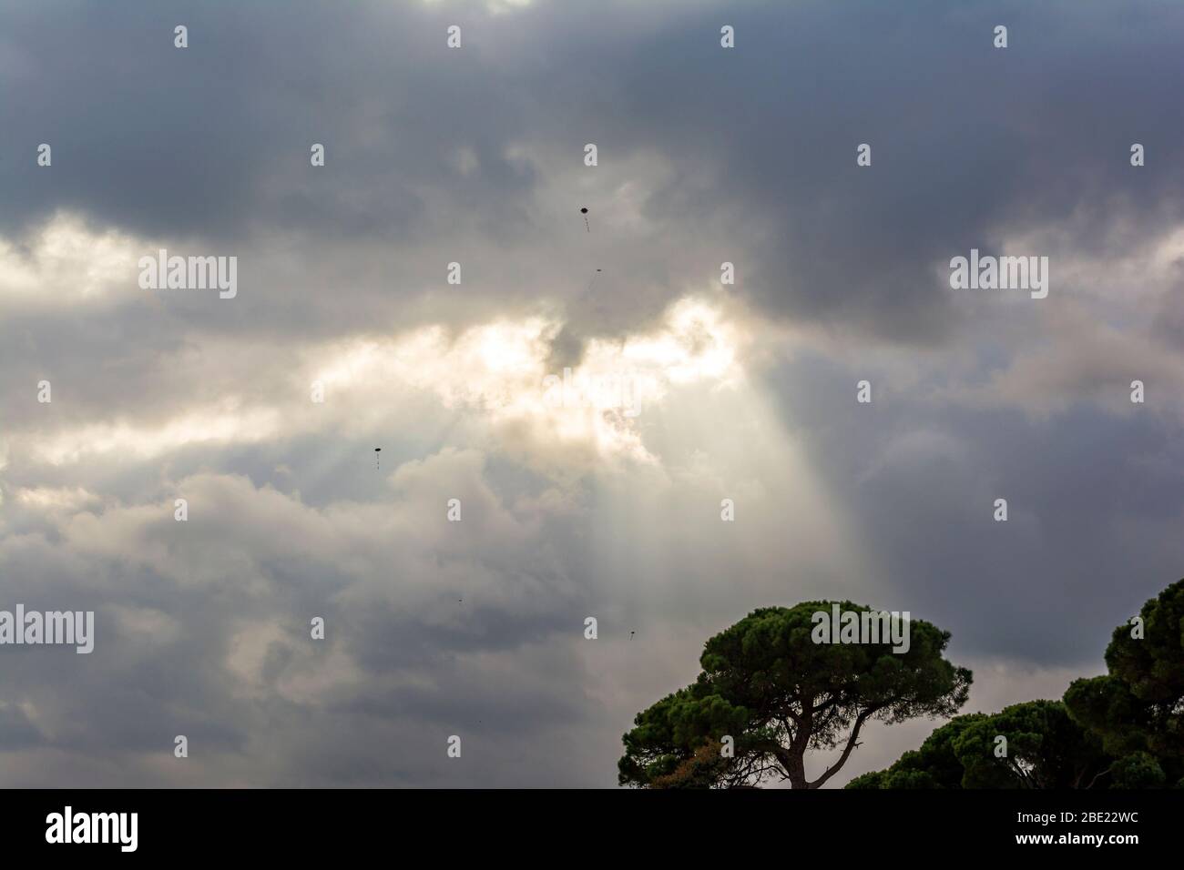 Traditional greek kite hi-res stock photography and images - Alamy