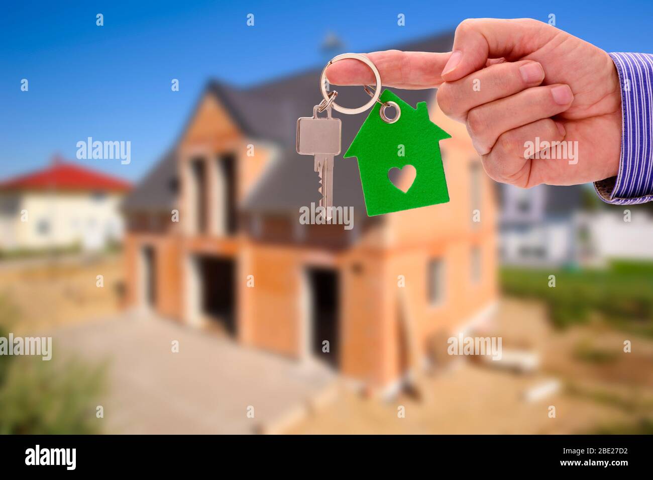 newly built home with a house key Stock Photo - Alamy
