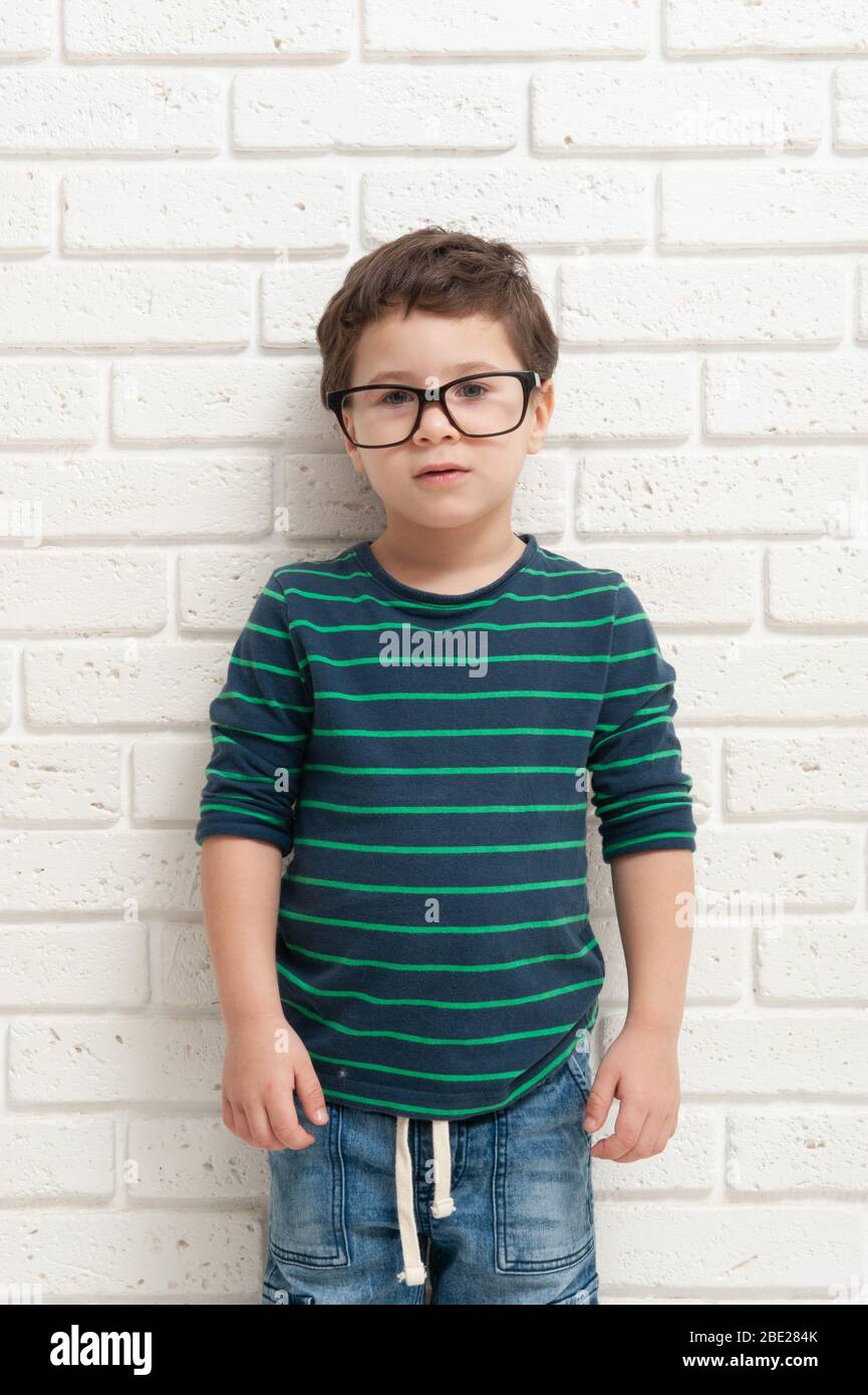 Black boy brick wall hi-res stock photography and images - Alamy