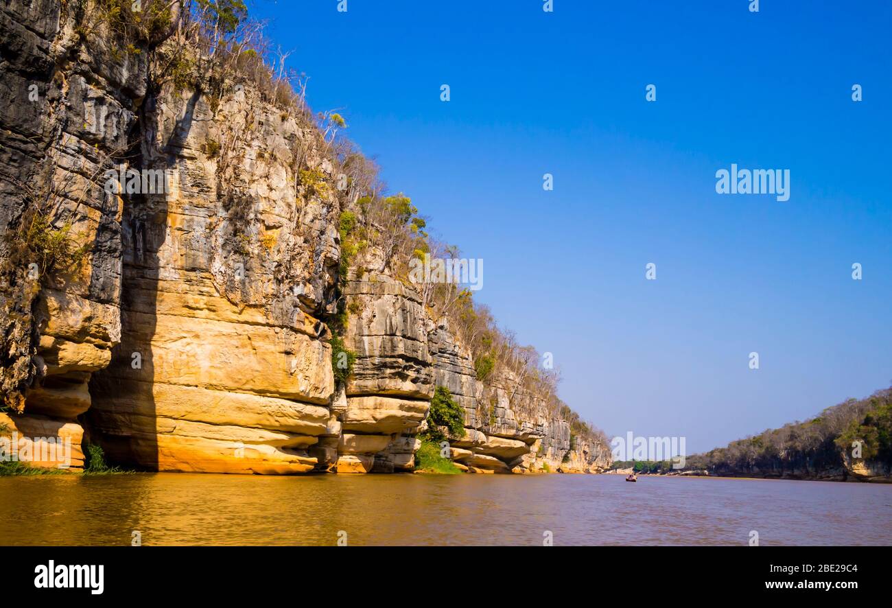 Impressive view of Manambolo river with spectacular stone formations ...
