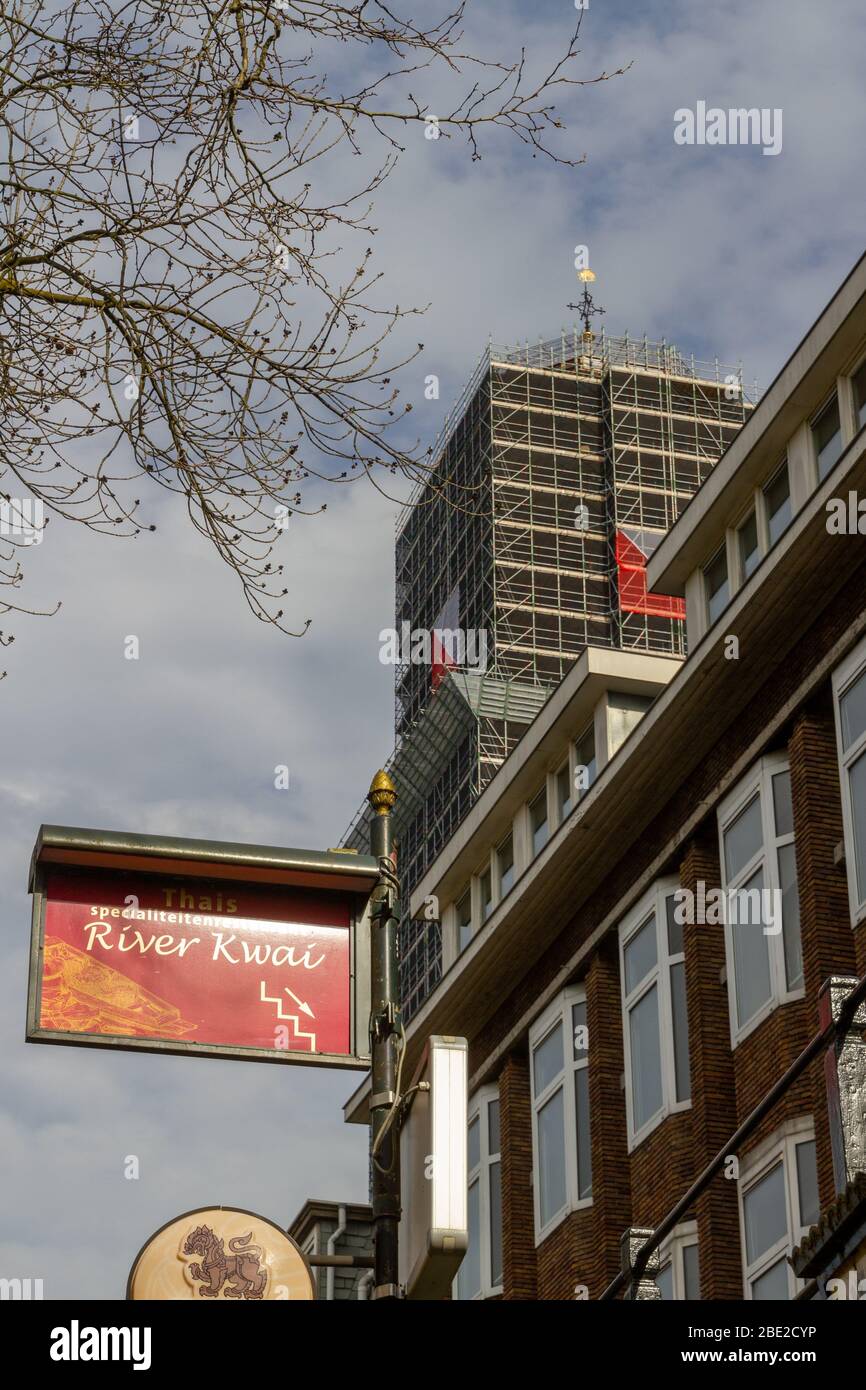 Thai restaurant sign hi-res stock photography and images - Alamy