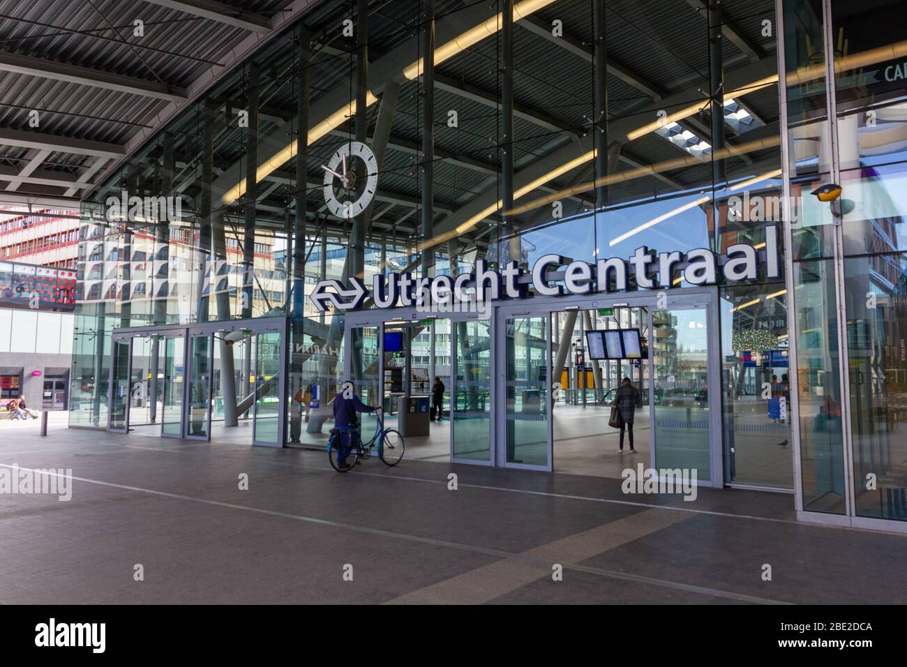 Utrecht central station hi-res stock photography and images - Alamy