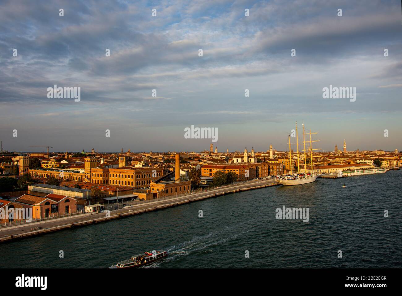 Venice cruise ship terminal hi-res stock photography and images - Alamy