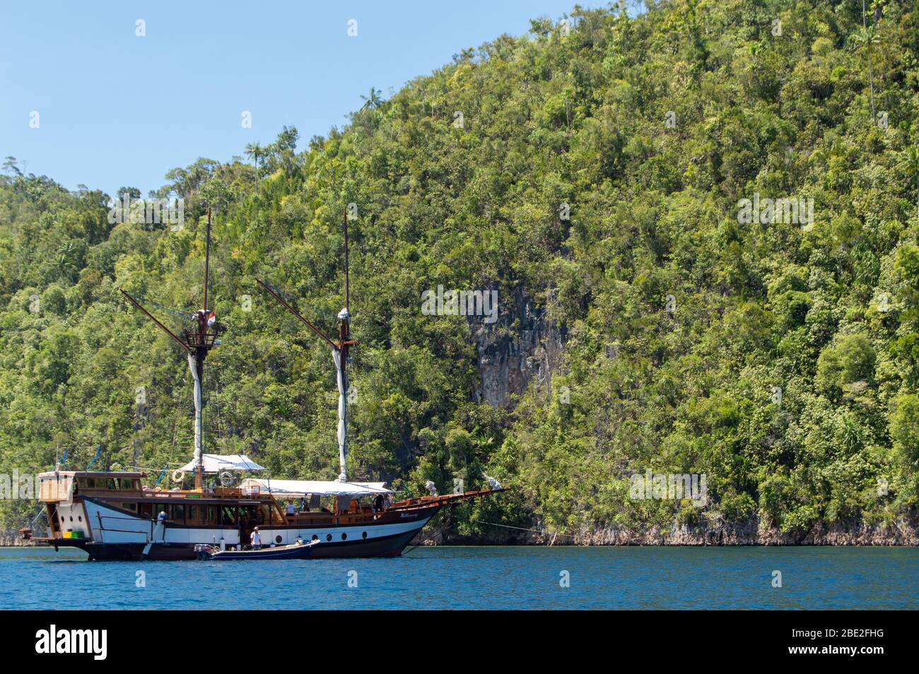 Safari diving siling boat between the islands of Fam in Raja Ampat ...
