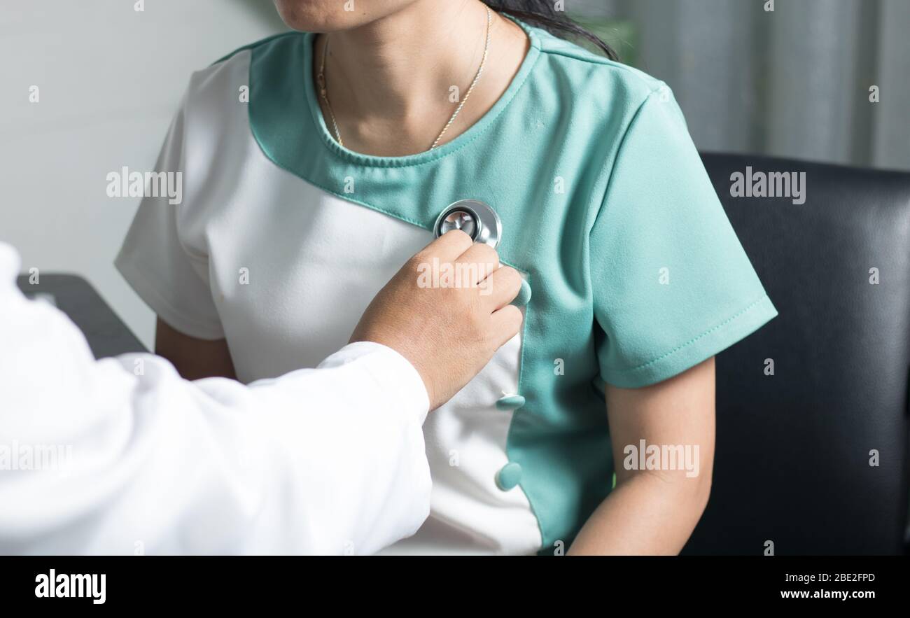 doctor pulse measurement and Heart beat of patient Stock Photo - Alamy