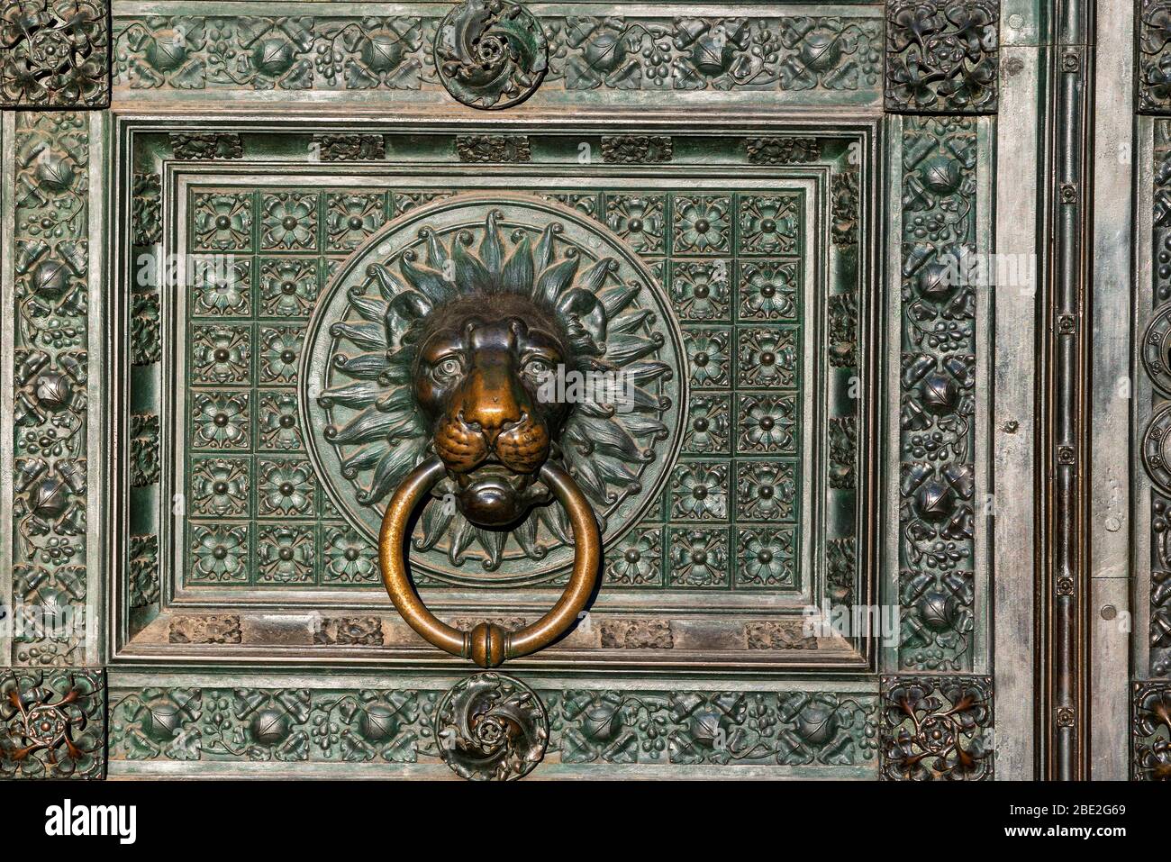 Entrance gate to Cologne Cathedral, Germany Stock Photo - Alamy