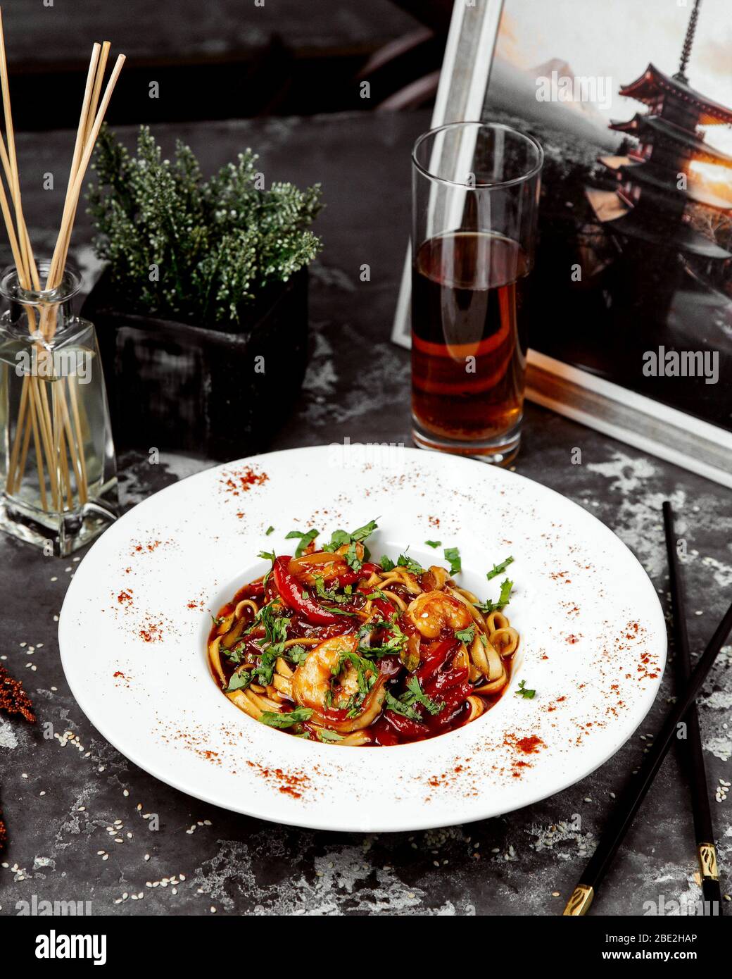 shrimp spaghetti in tomato sauce Stock Photo - Alamy