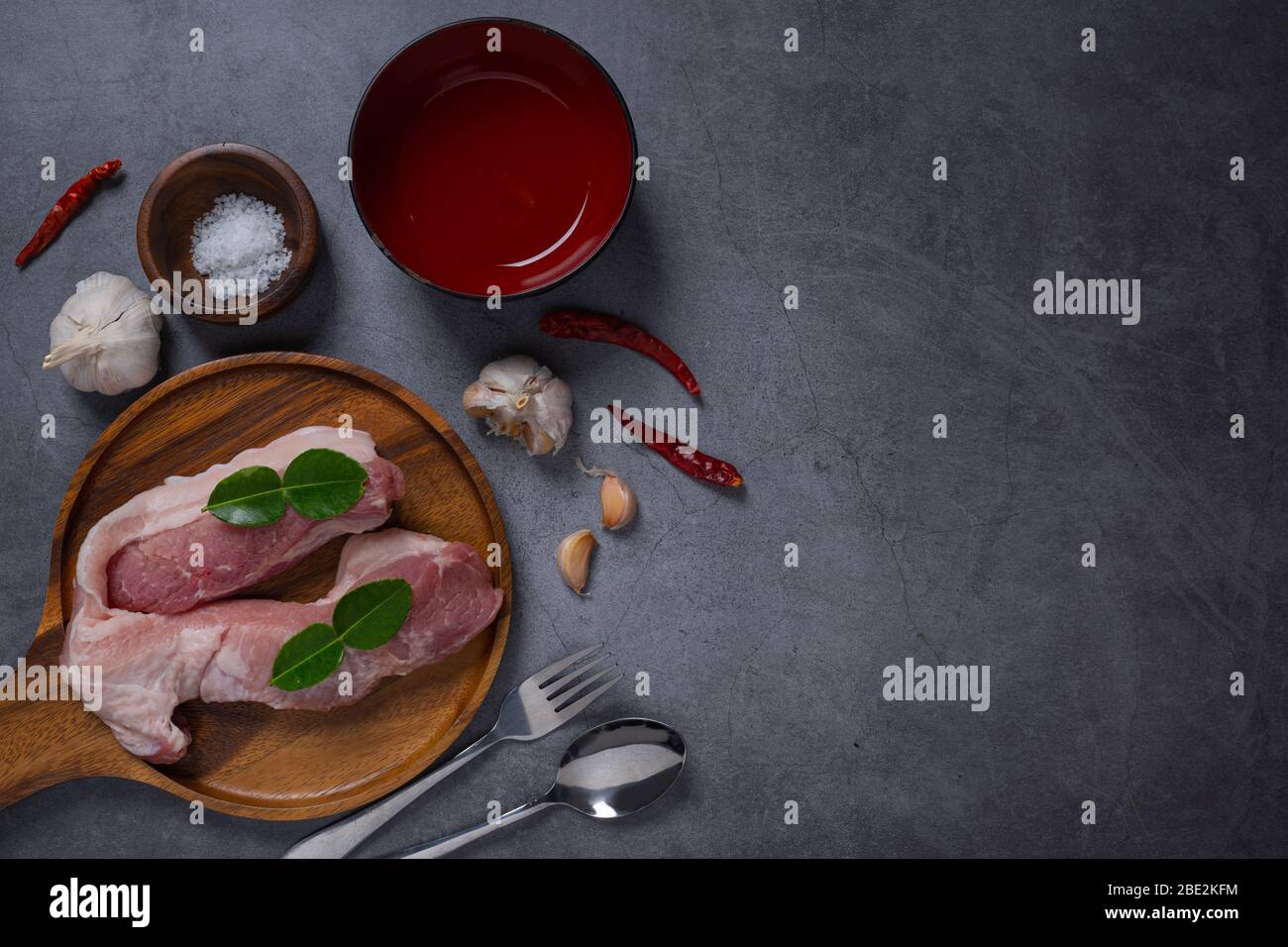 Dark wood block hi-res stock photography and images - Alamy