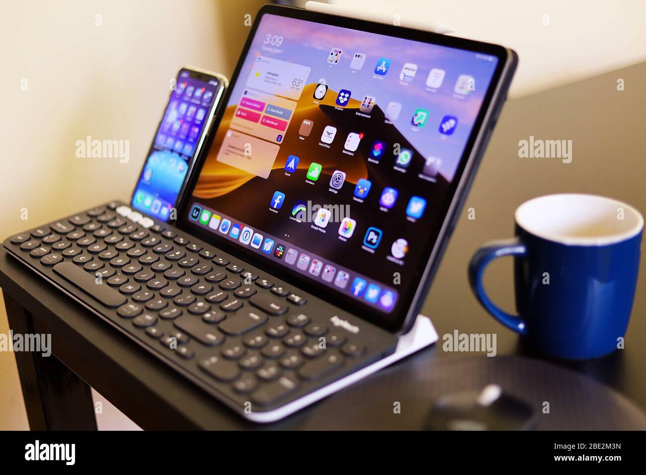 Geek kitchen hi-res stock photography and images - Alamy