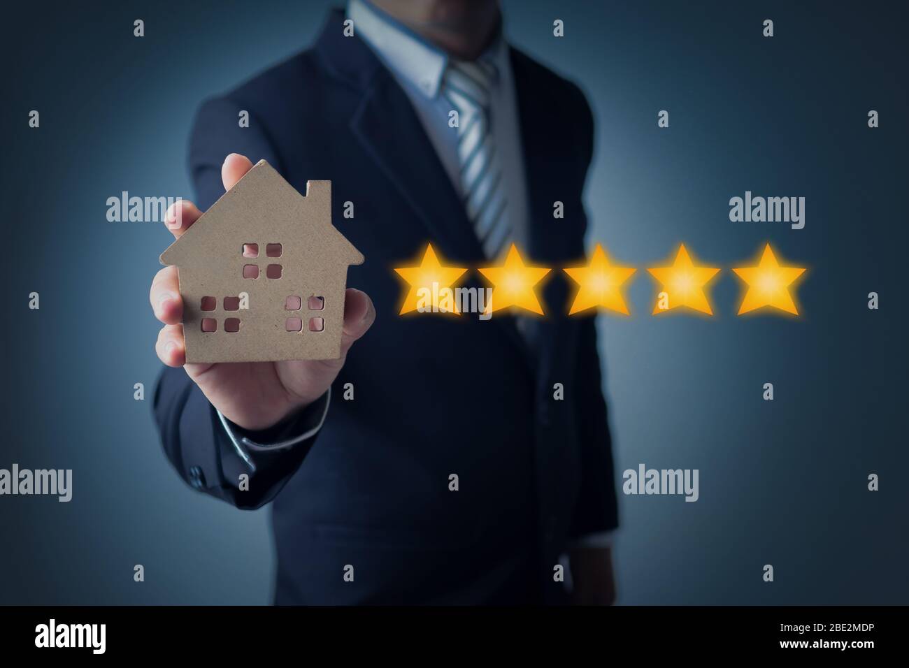 Real estate feedback hi-res stock photography and images - Alamy