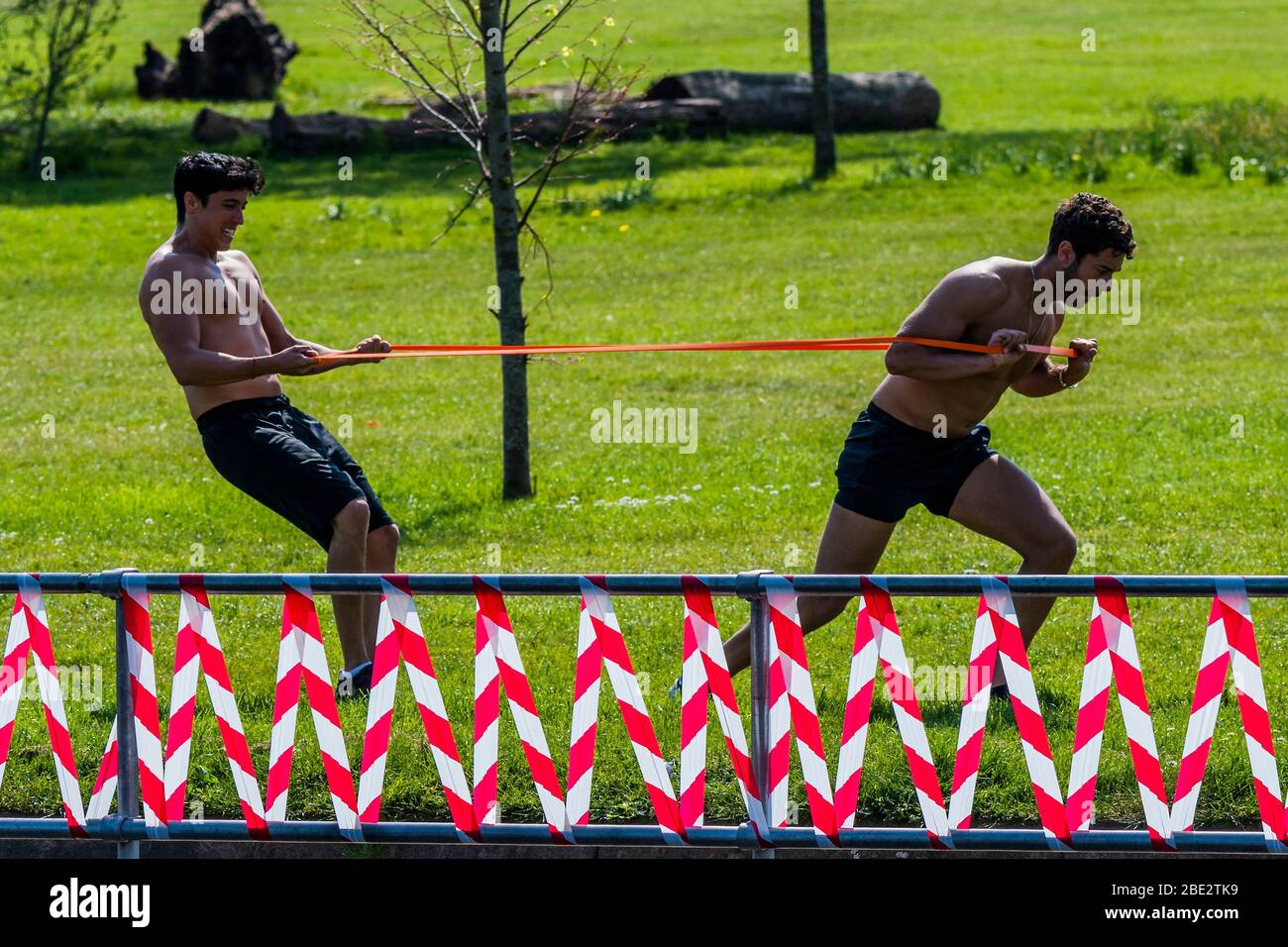 London, UK. 11th Apr, 2020. An exercise area is taped up, so people ...