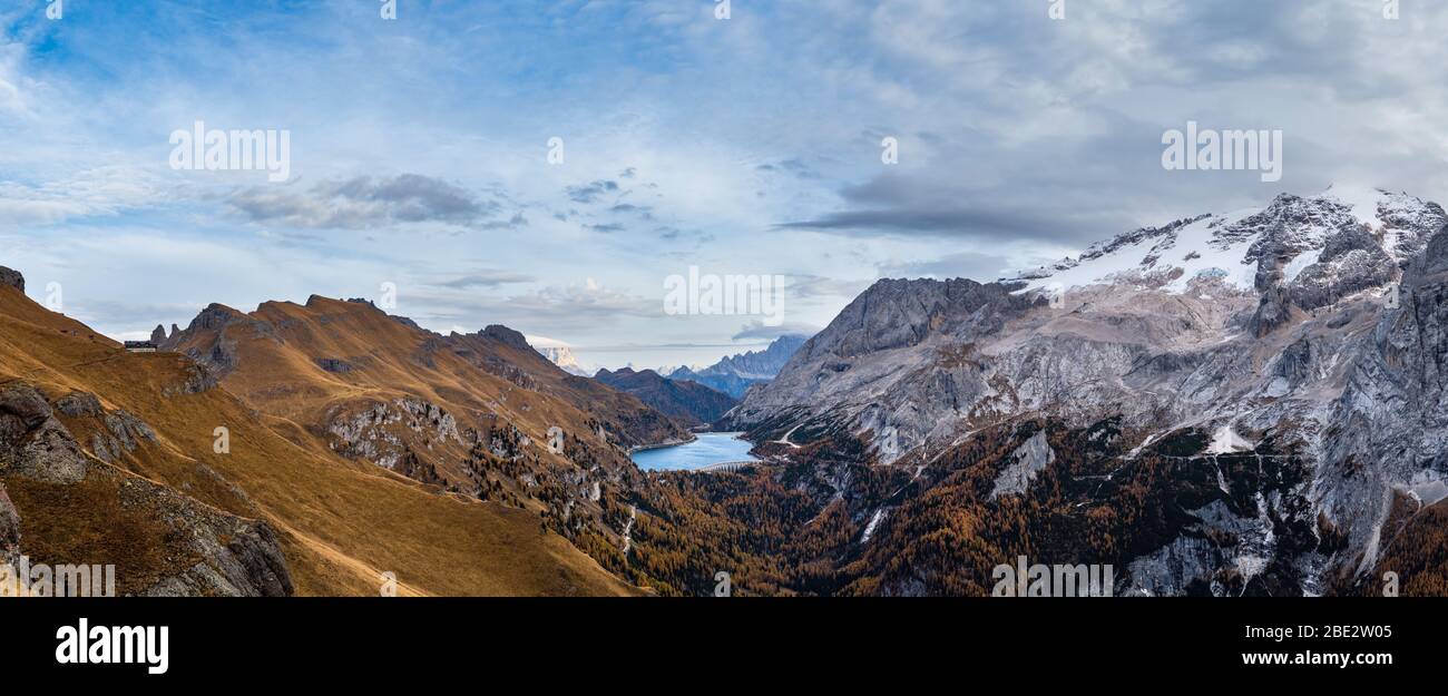 Dam and mountain lake at the fedaia pass hi-res stock photography and ...