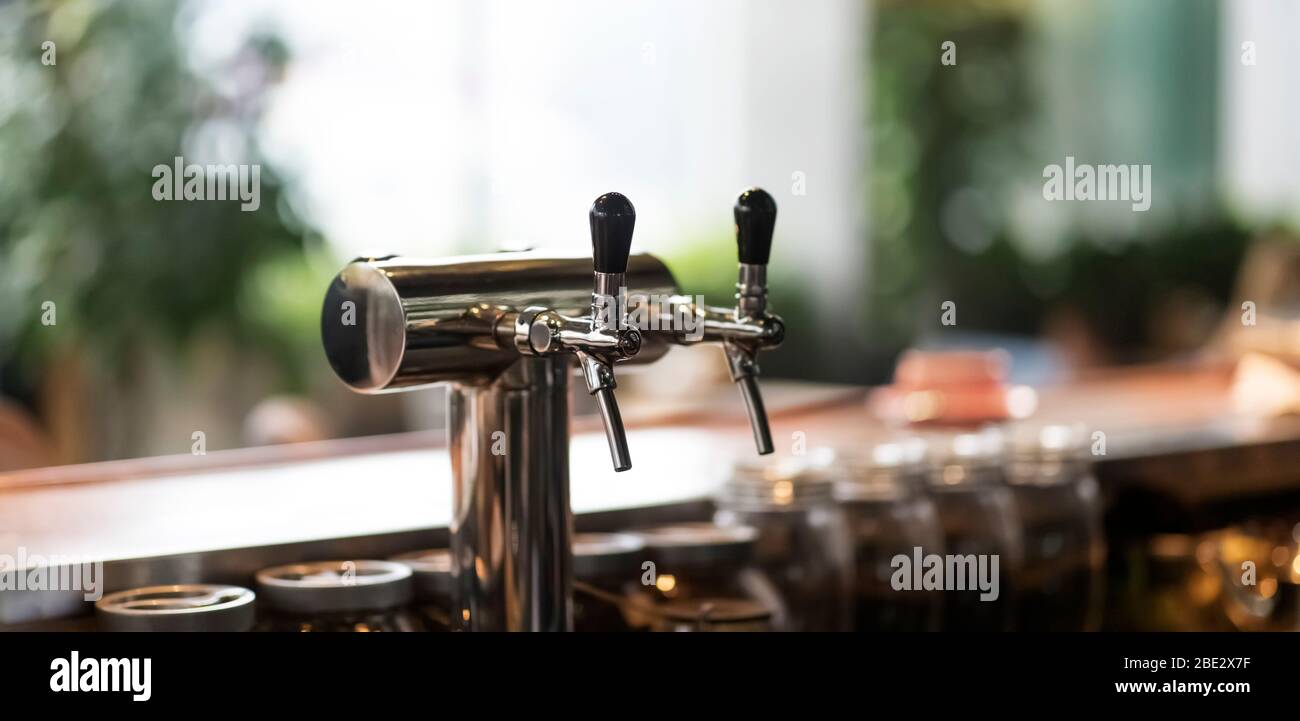 Mock draft hi-res stock photography and images - Alamy