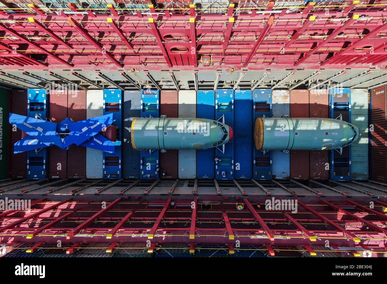 Tianjin. 11th Apr, 2020. Aerial photo shows Airbus aircraft components ...