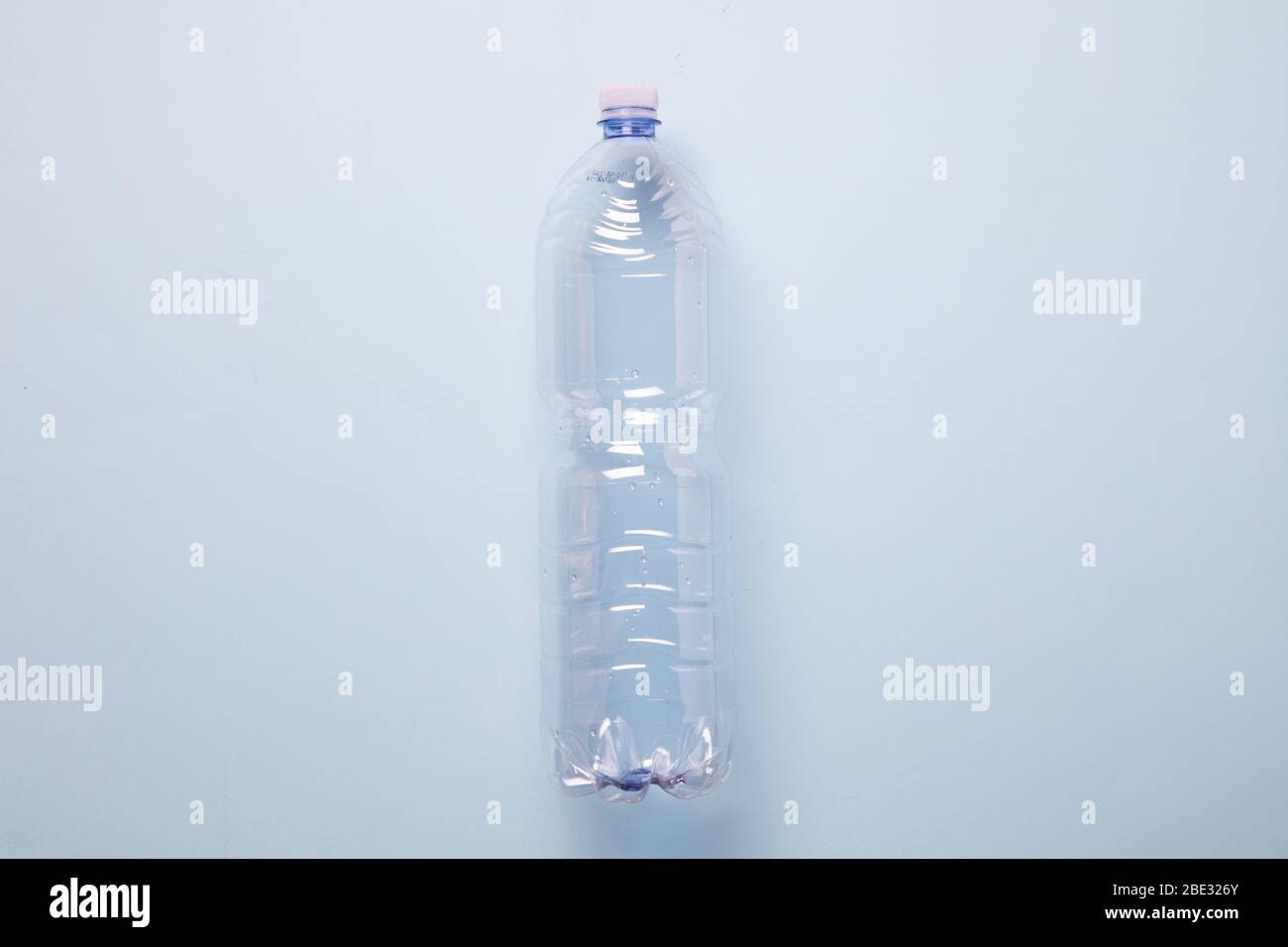 Plastic colours hi-res stock photography and images - Alamy