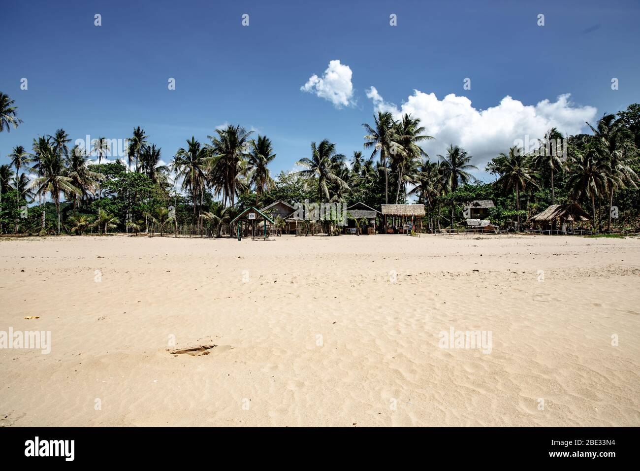 Philippines beach huts hi-res stock photography and images - Alamy