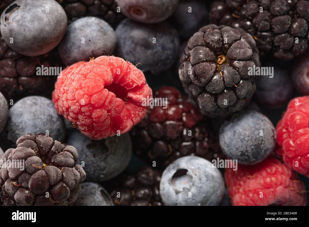 Summer fruit advert hi-res stock photography and images - Alamy
