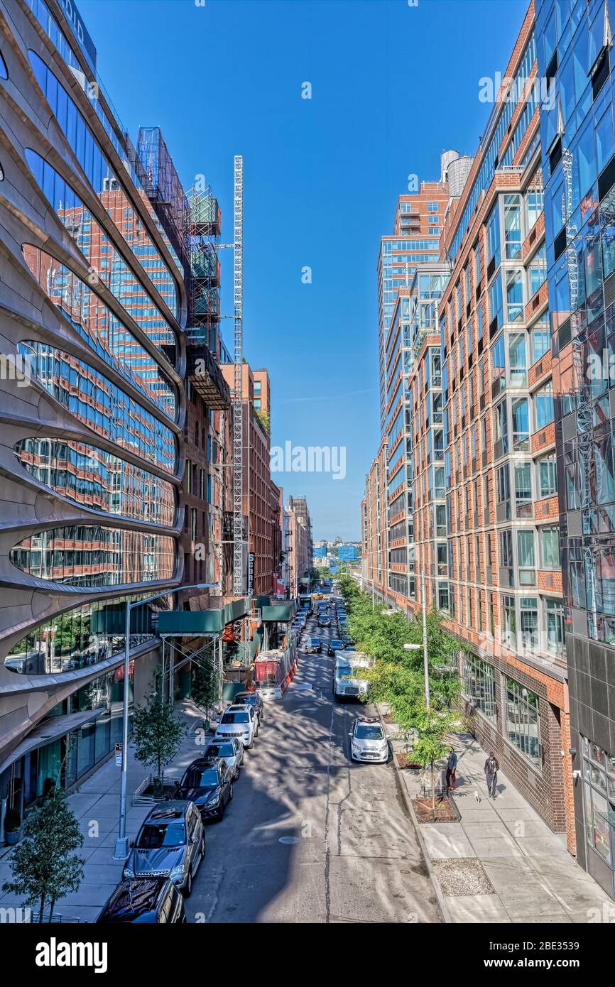 Zaha Hadid Building view from The High Line in New York Stock Photo - Alamy