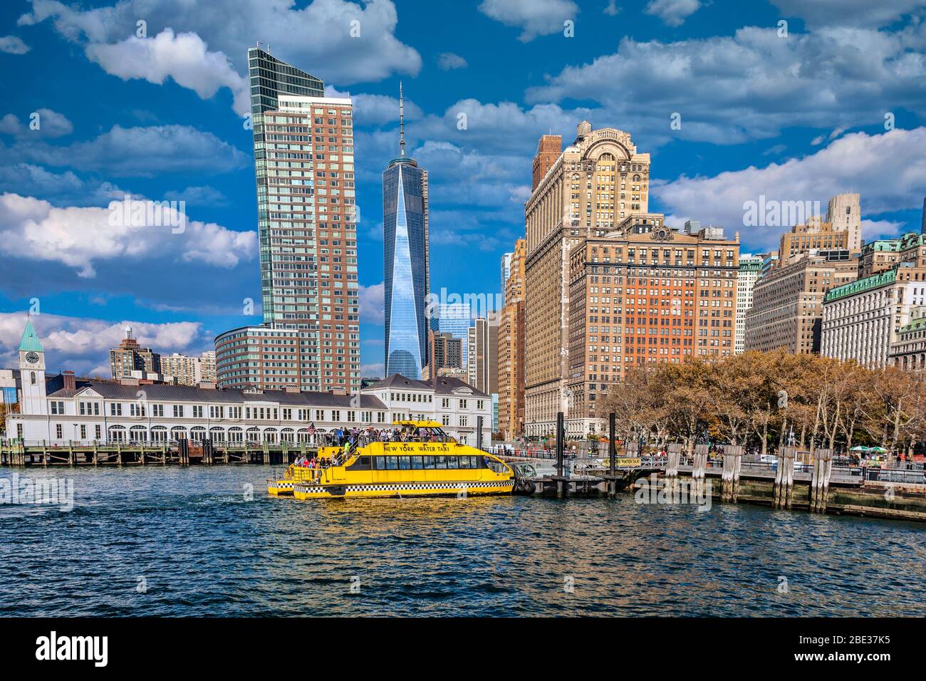 Skyline of Manhattan , harbour front, New York City, 2019; New Yrok ...