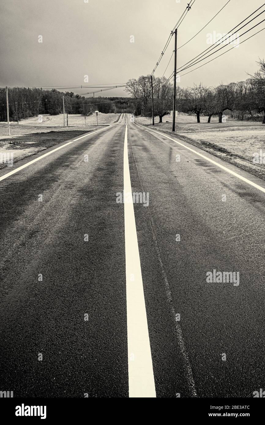 State line road hi-res stock photography and images - Alamy