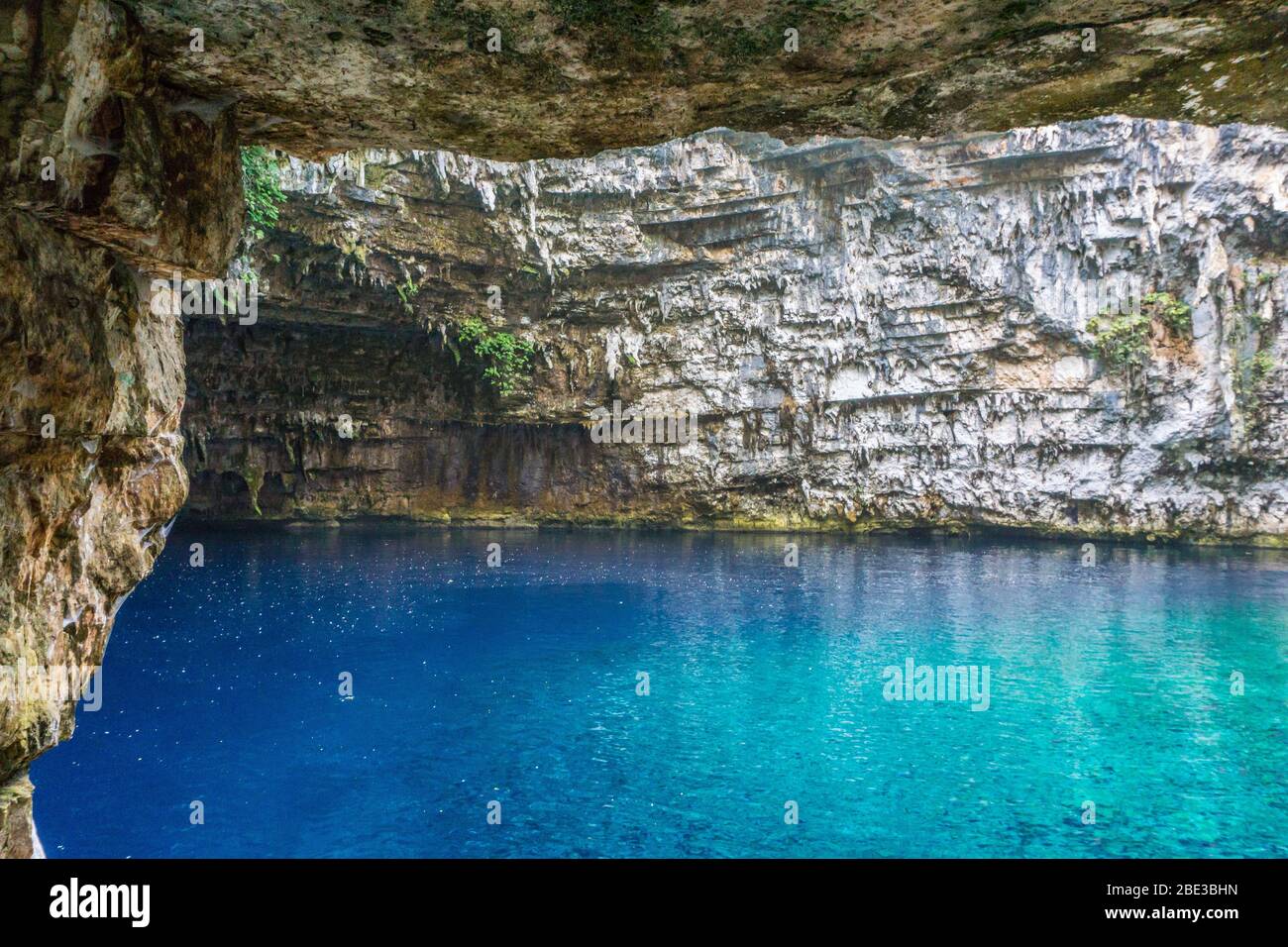 Melissani lake cave in sami hi-res stock photography and images - Alamy