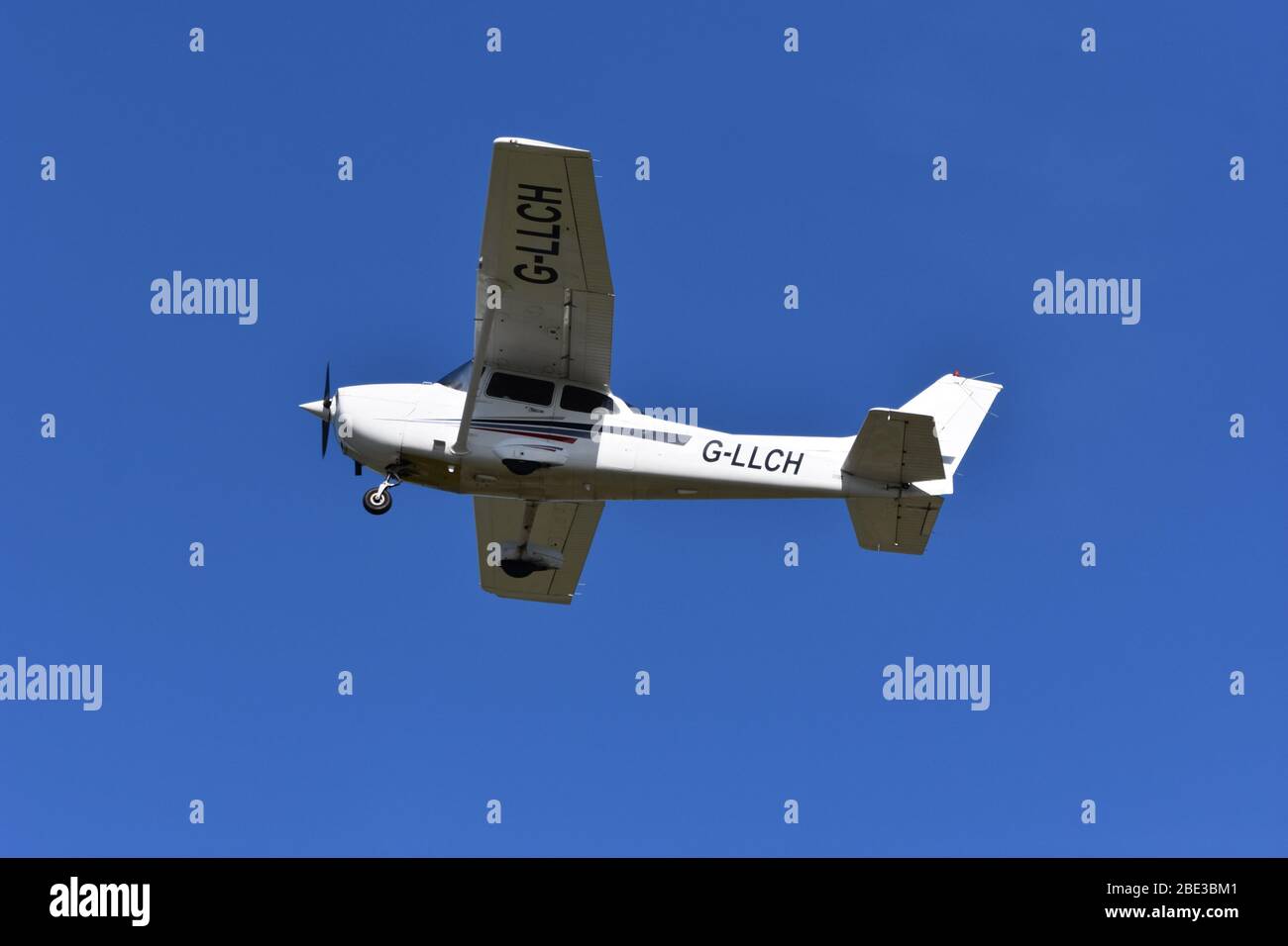 A light aircraft Cessna 172-S (G-LLCH) flying over Bristol Airport on ...