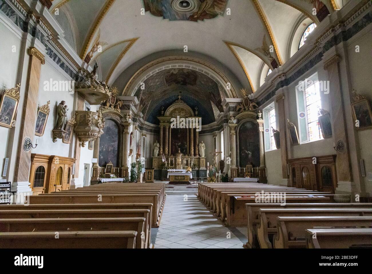 Inside the parish church of Maria Himmelfahrt in Malles (Mal) Venosta ...