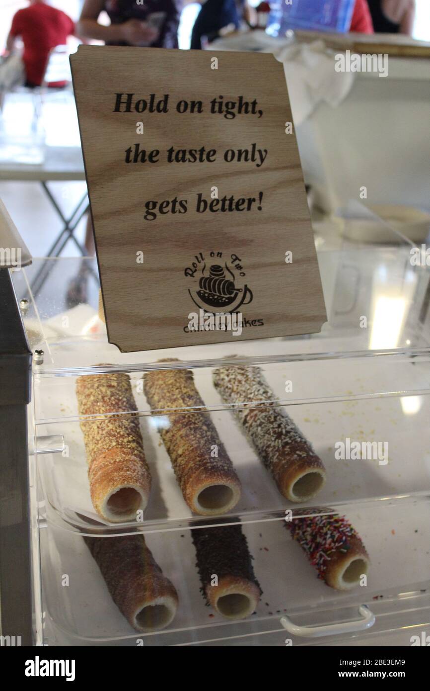 Funnel cake shop hi-res stock photography and images - Alamy