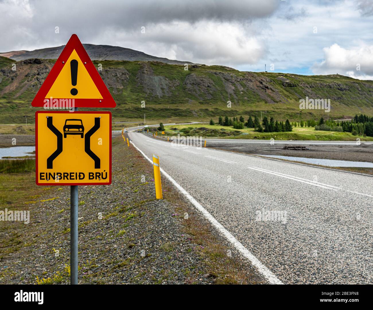 The famous Einbreid Bru sign in Iceland next to a bridge Stock Photo ...