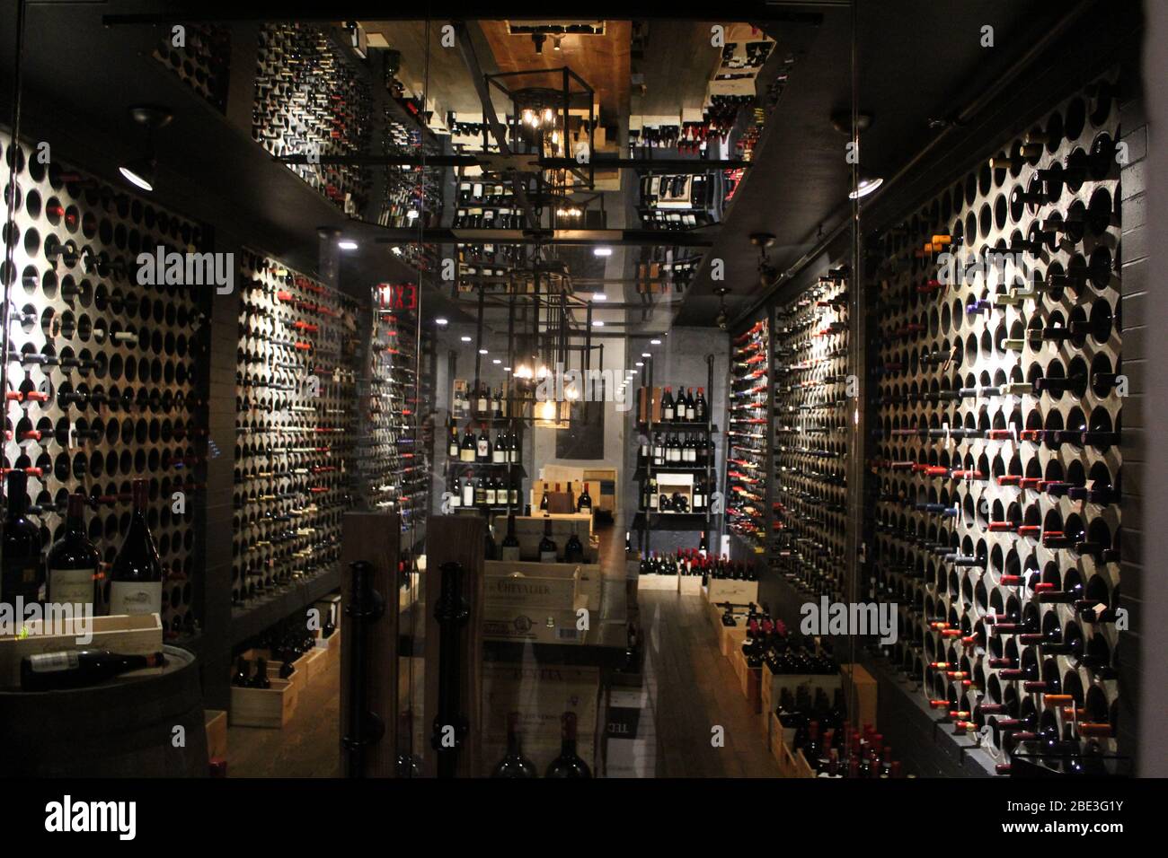 Gothic wine cellar hi-res stock photography and images - Alamy