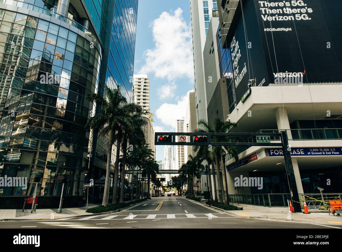Empty miami downtown streets hi-res stock photography and images - Alamy