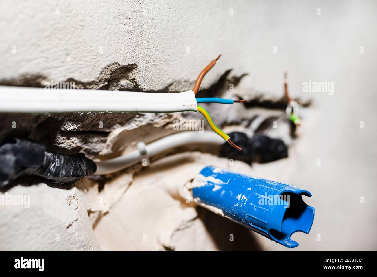 Neutral ground hi-res stock photography and images - Alamy