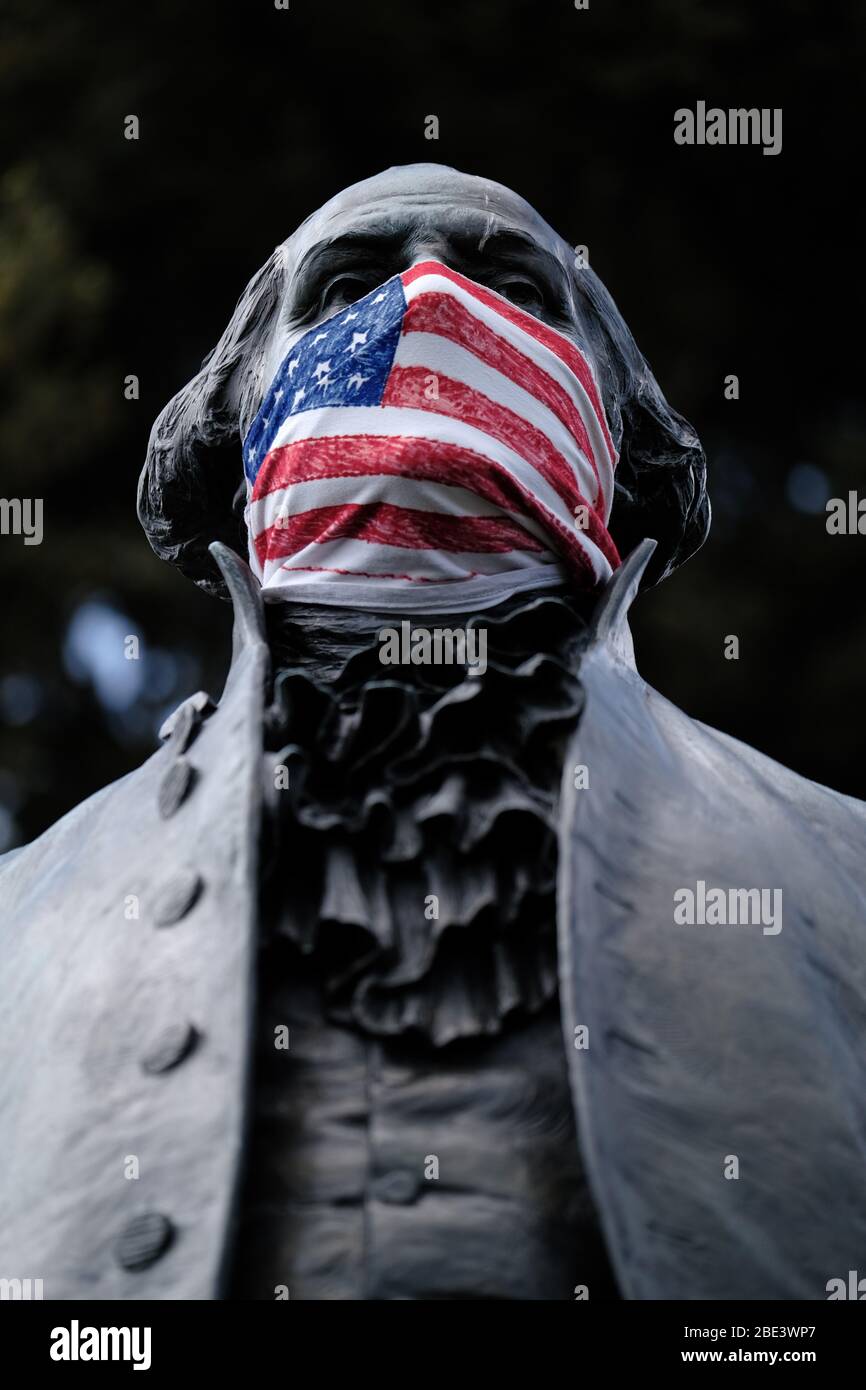 George washington life mask hi-res stock photography and images - Alamy