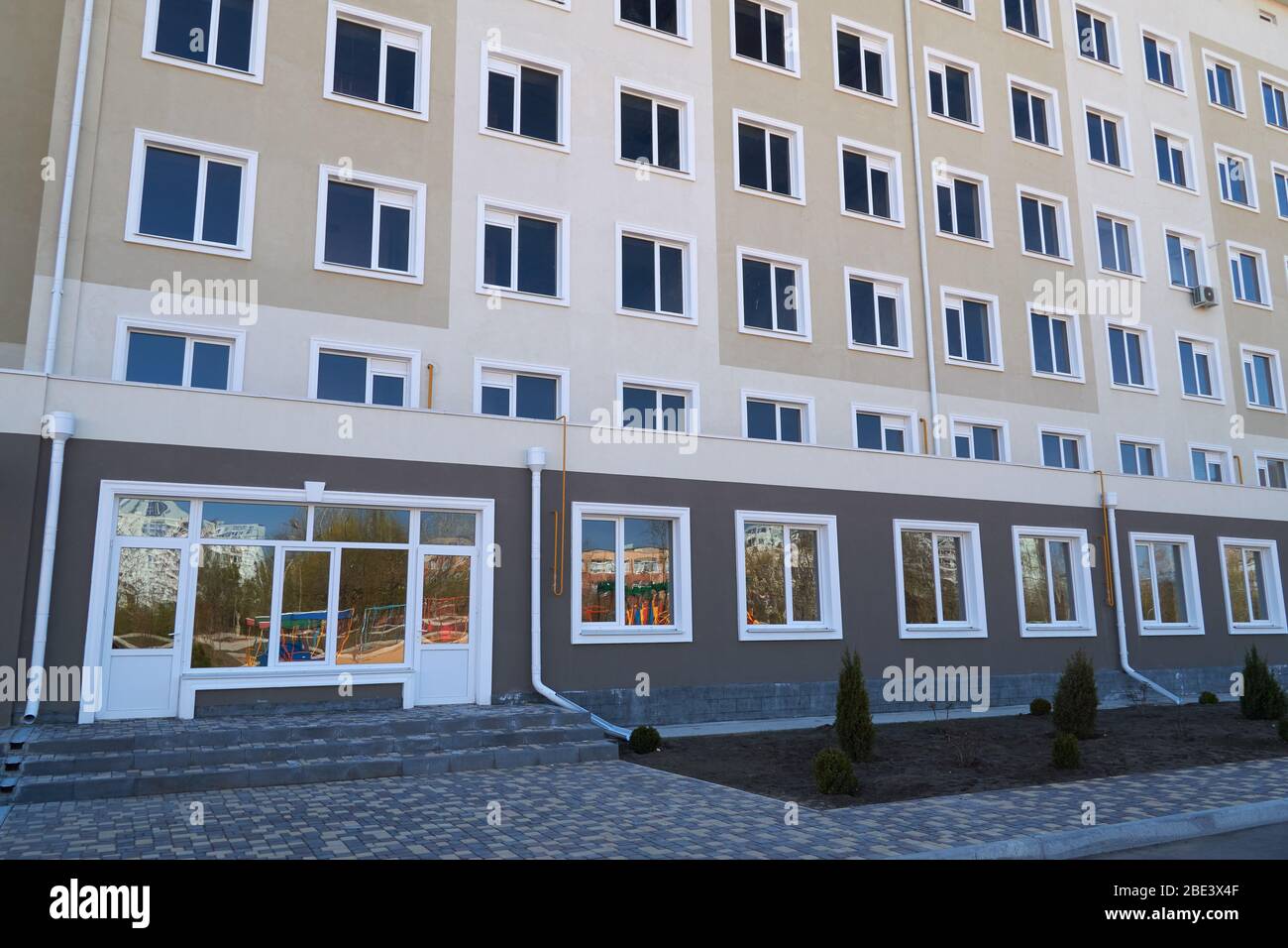 Wheelchair access ramp for entrance of residential multistory building ...