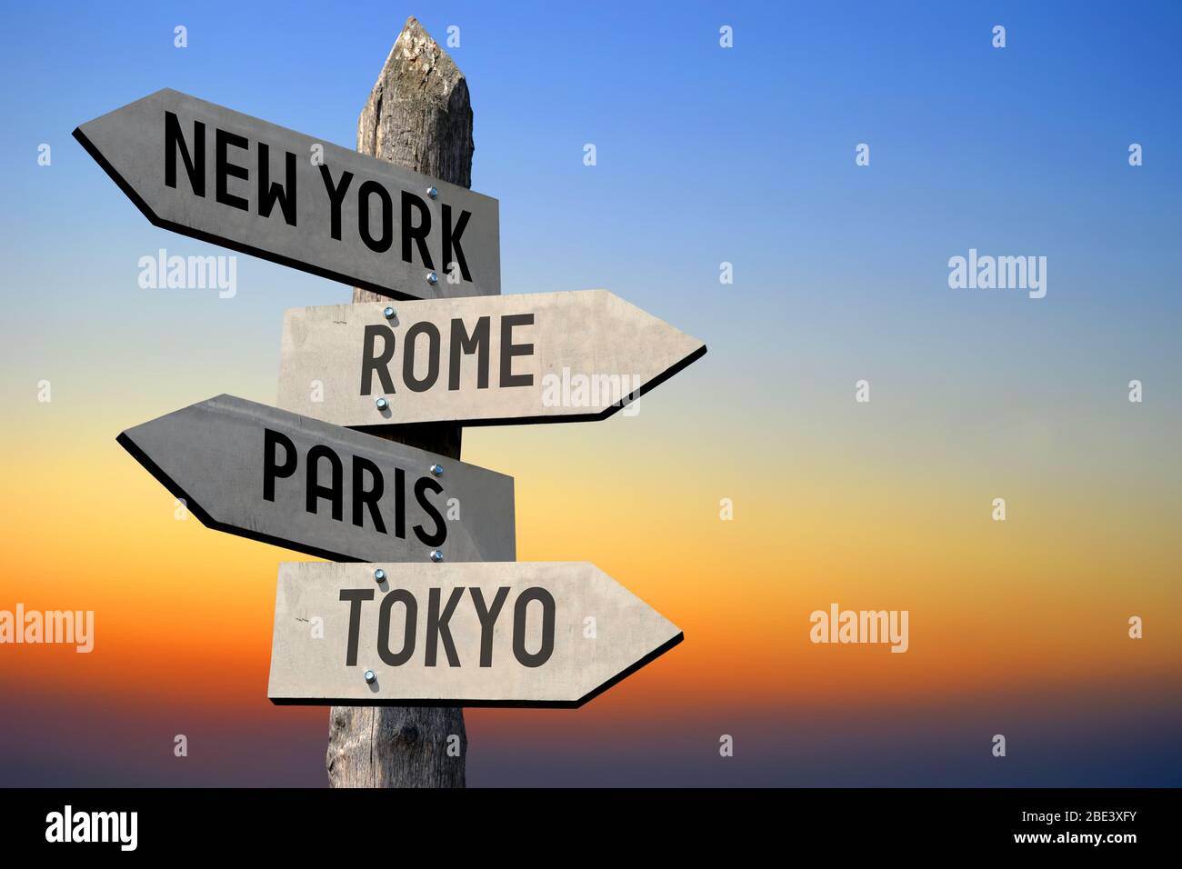 Signpost pointing to rome hi-res stock photography and images - Alamy