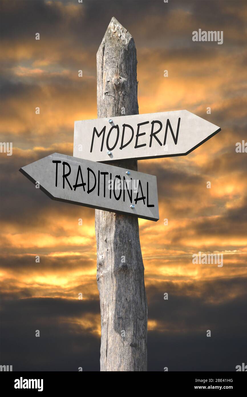 Traditional signpost hi-res stock photography and images - Alamy