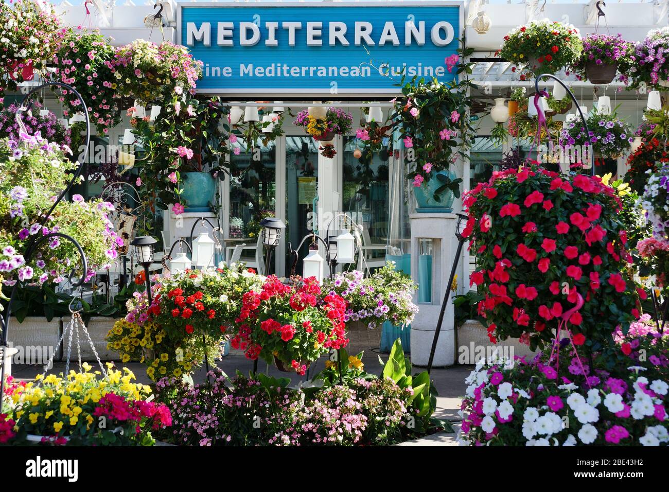 Mediterrano hi-res stock photography and images - Alamy