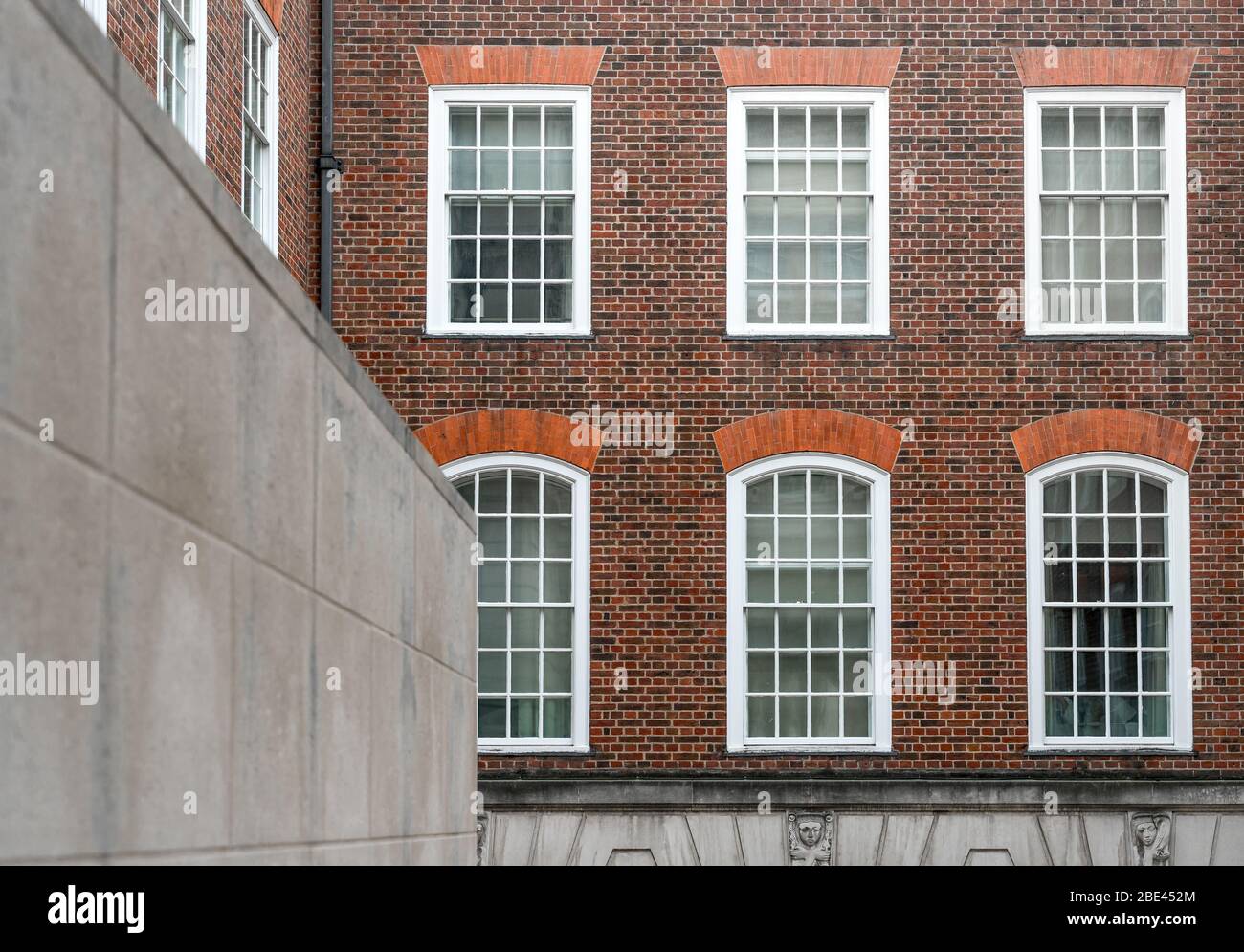Georgian red brick house hi-res stock photography and images - Alamy