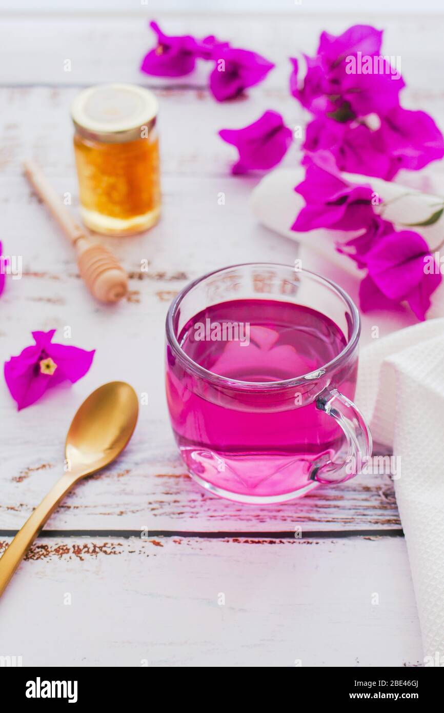 tea of Bougainvillea flowers or te bugambilia with honey and raw ...