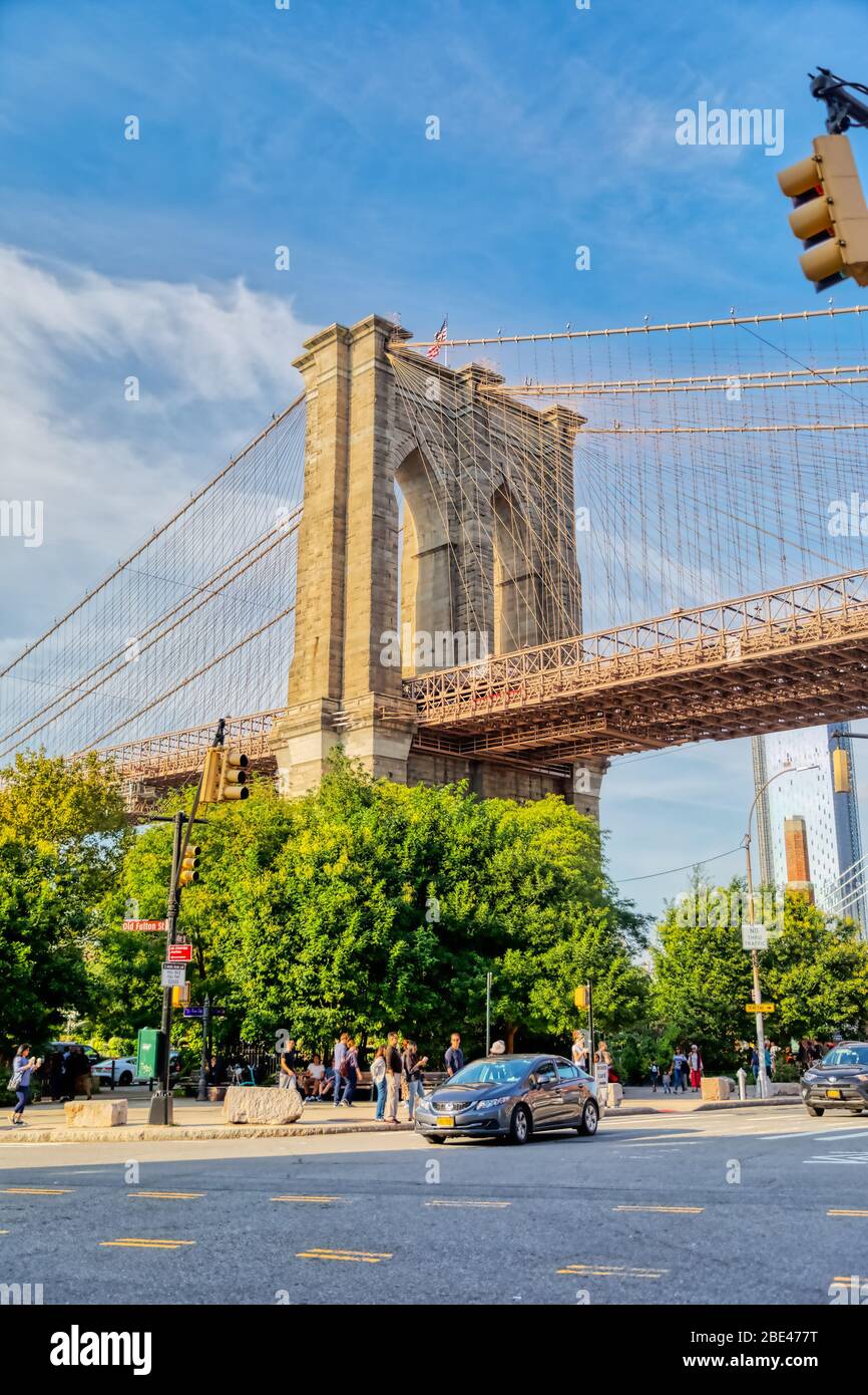 Pivot pier hi-res stock photography and images - Alamy